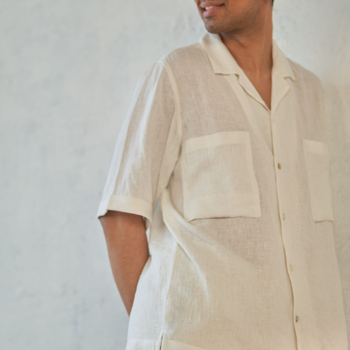 Laid-back Elegance: Ice Crush White Shirt with a Twist for Men" – Canoopi