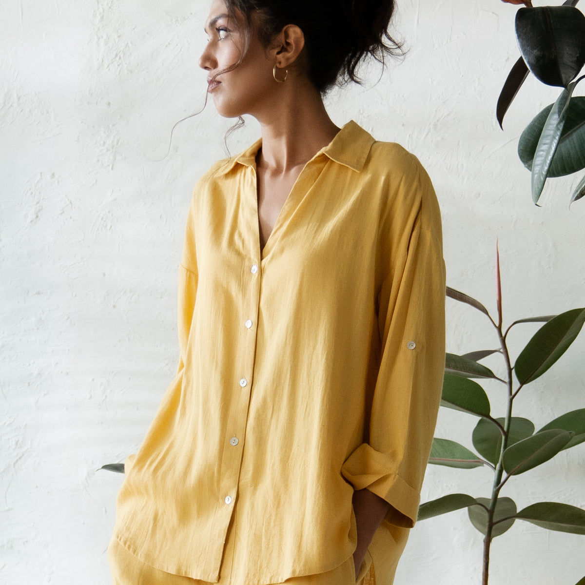 Sunlove Shirt - Oversized White V-Neck Shirt with Shell Buttons – Canoopi