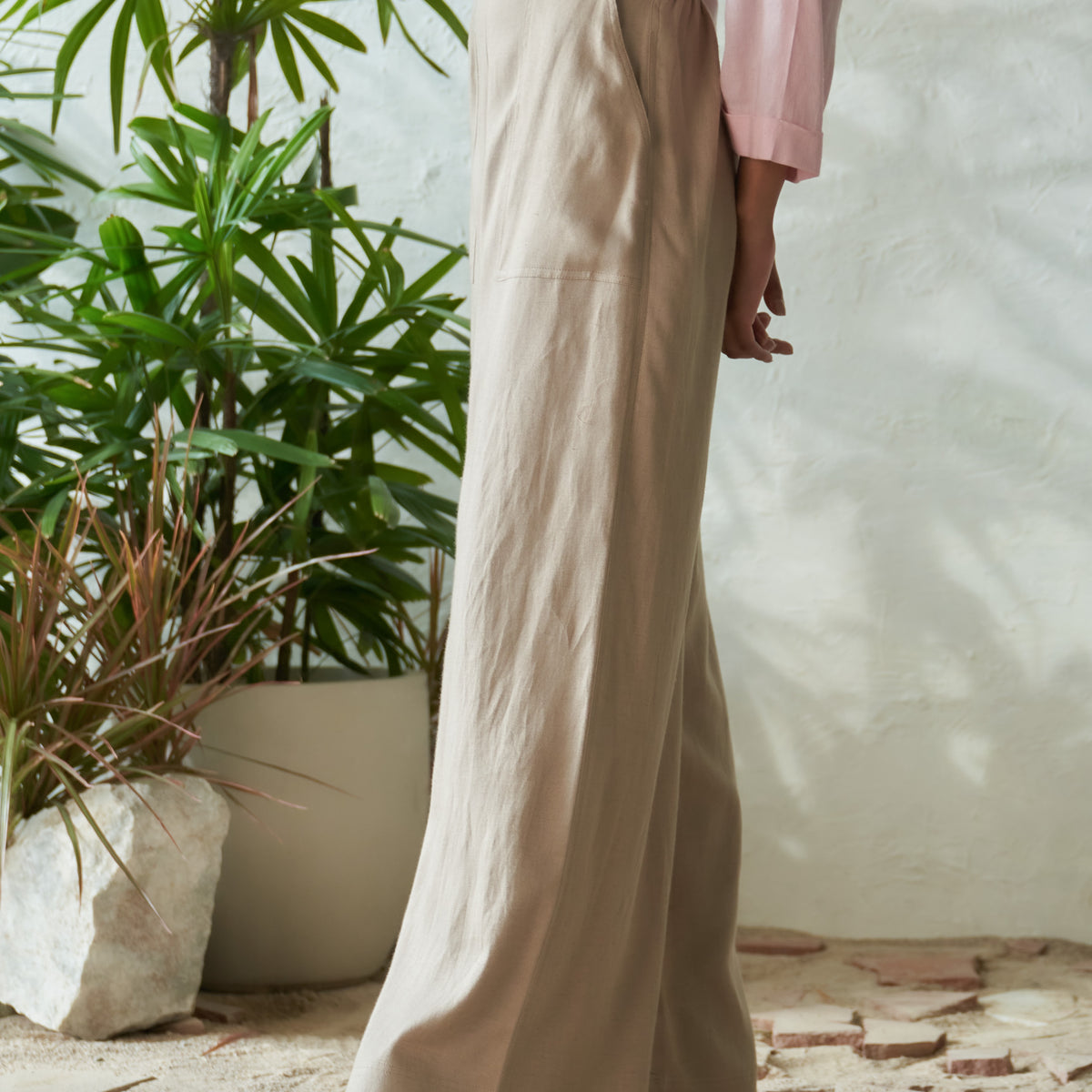 Frappe Coffee Pant – Wide-Leg Elegance with Comfort – Canoopi