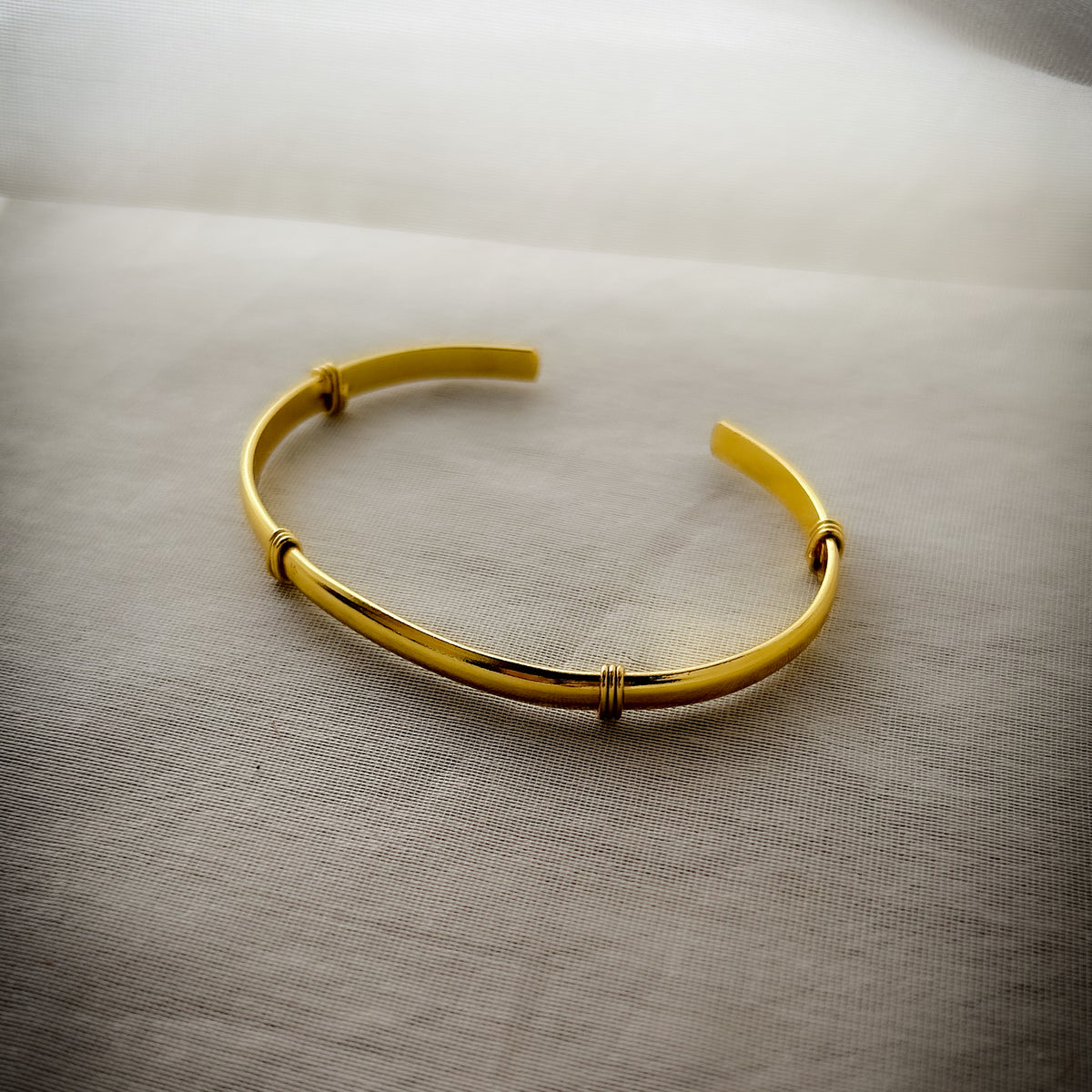 Trinity Binding Cuff – Canoopi